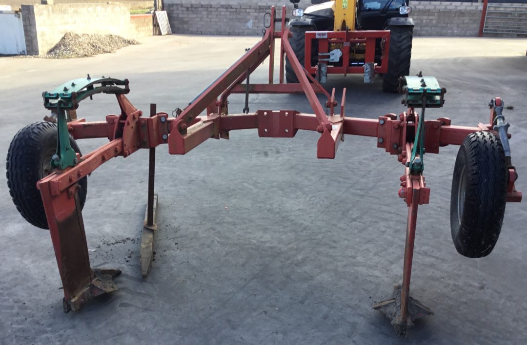 Kverneland subsoiler | Barrett Machinery