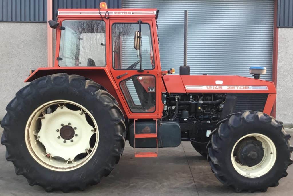 Zetor 12145 tractor | Barrett Machinery
