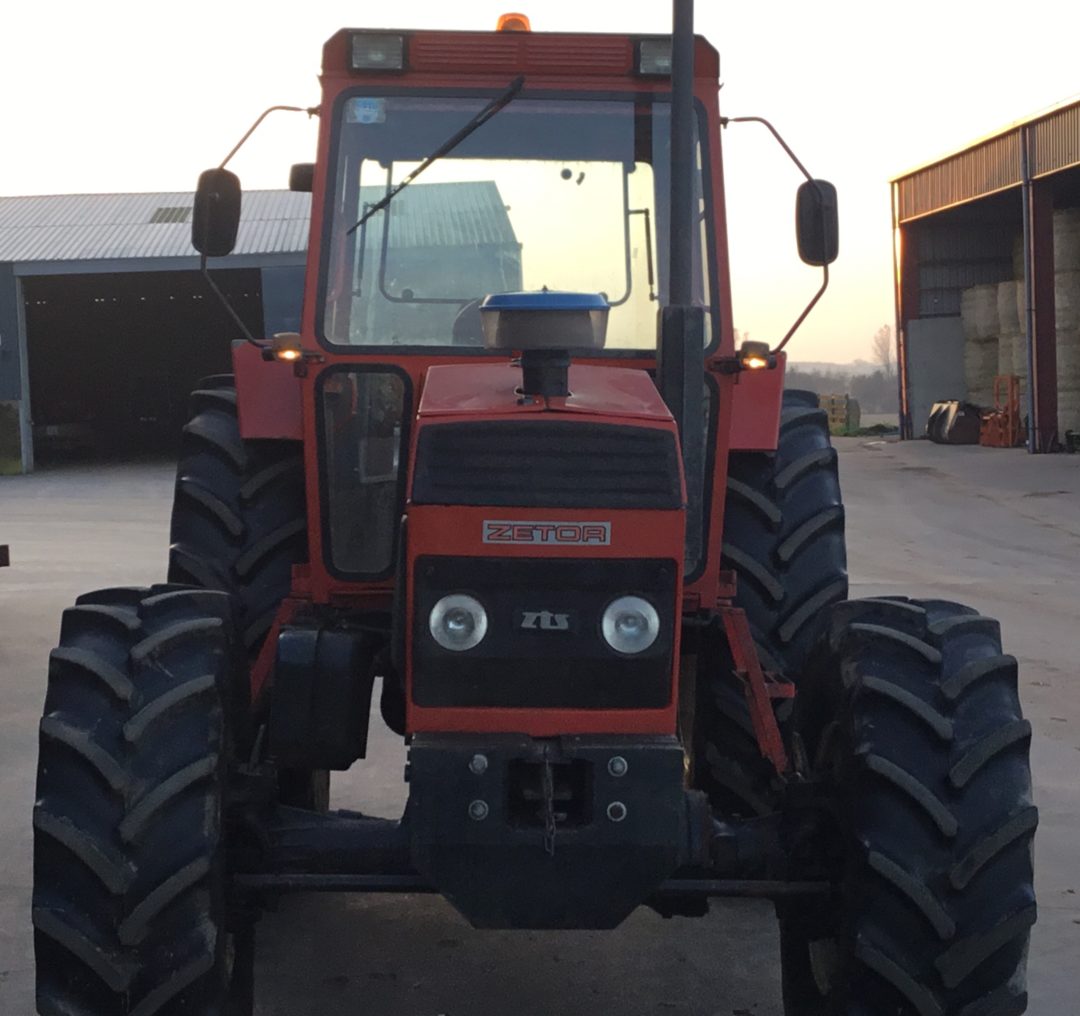 Zetor 12145 tractor | Barrett Machinery